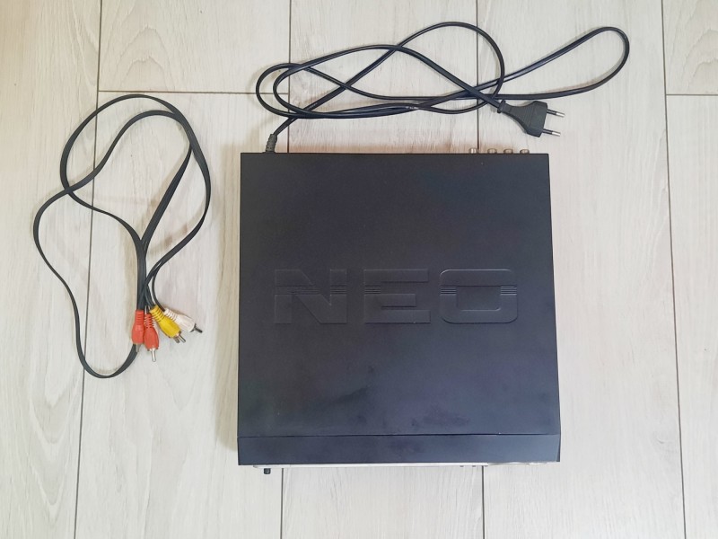 DVD `Neo` E70