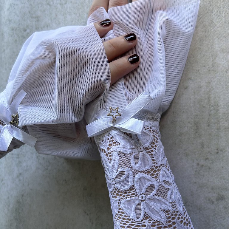 Viktorijanske bele rukavice sa zvezdicom