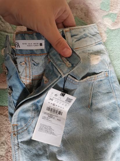 Zara farmerice nove