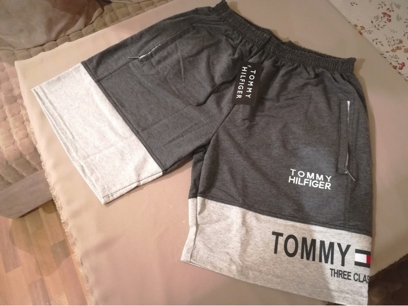 Nove muske pamucne bermude Tommy Hilfiger Sive 2XL Novo