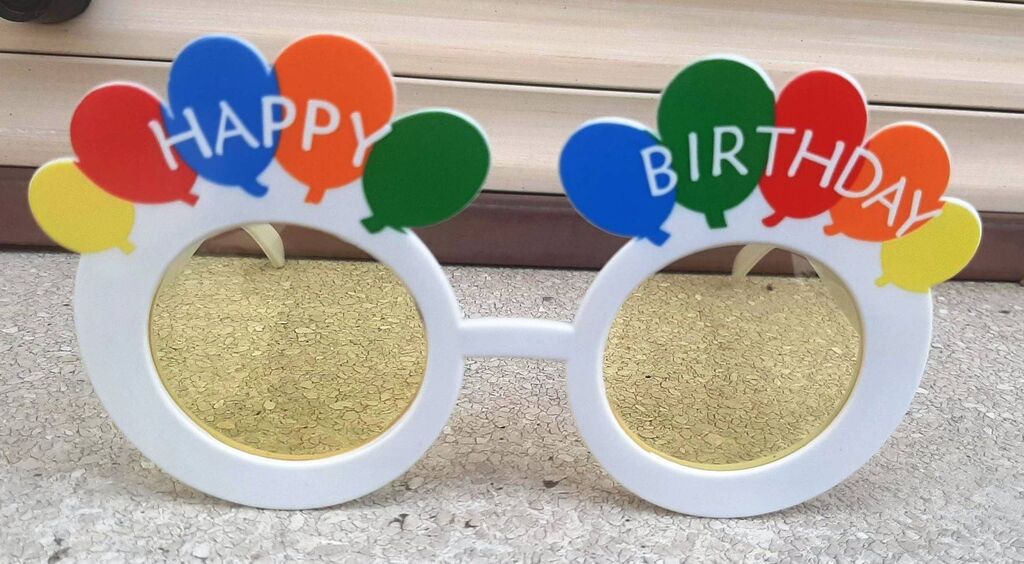 Naočare Happy birthday Nove plastične naočare Happy birthday ili