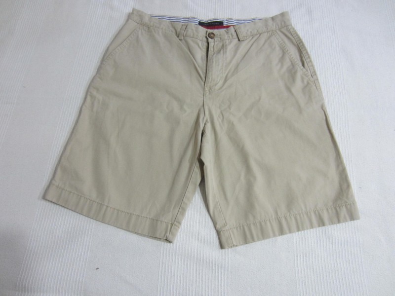 Orginal TOMMY HILFIGER muske bermude W33-EXTRA