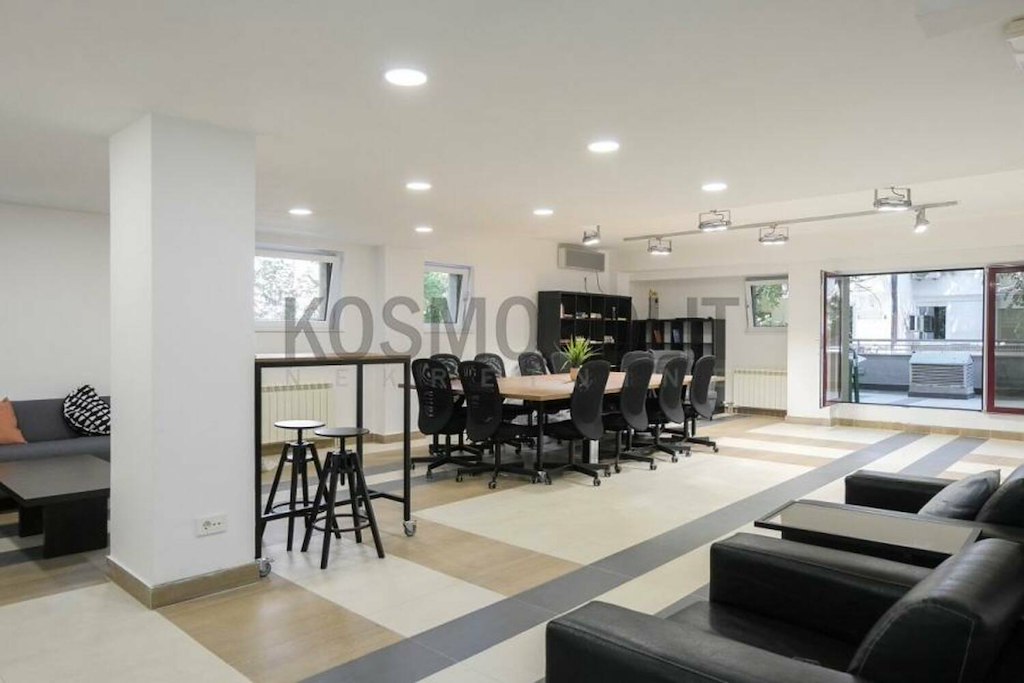 Voždovac, Vojvode Stepe, Kalnička, Poslovni prostor, 315m2, 750000 EUR