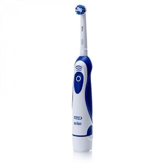 ORAL B EXPERT PRECISION CLEAN ČETKICA ZA ZUBE