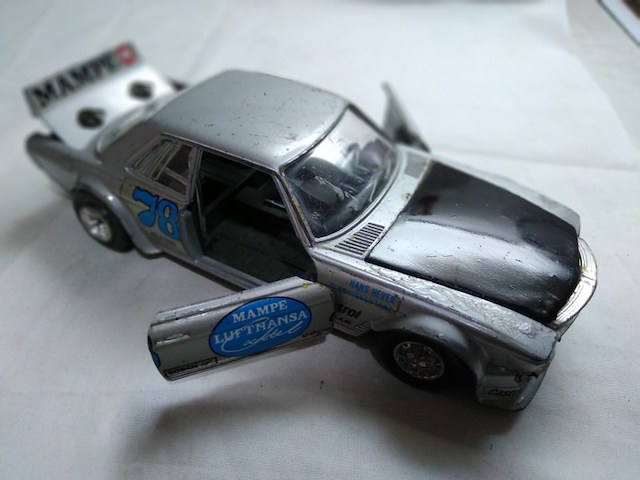 Burago Mercedes Benz 450 sc rally,Italy  1:24,naprsla s