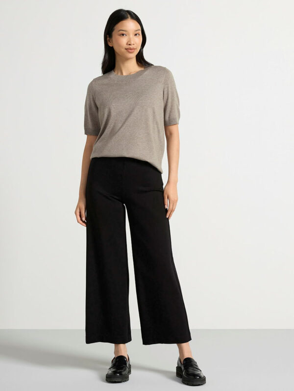 Pantalone PUNTO – mešavina 69% viskoza – Cropped wide leg punto trousers