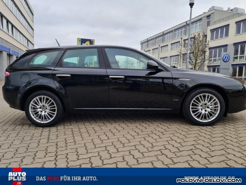 Alfa Romeo 159 1.9 Mjet Kompletan Auto U Delovima