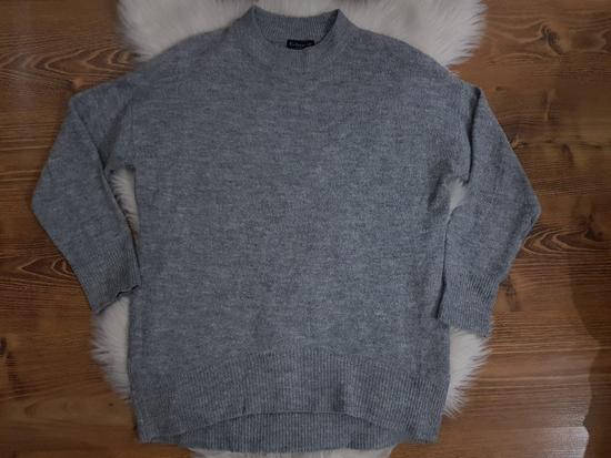 F&F zenski dzemper