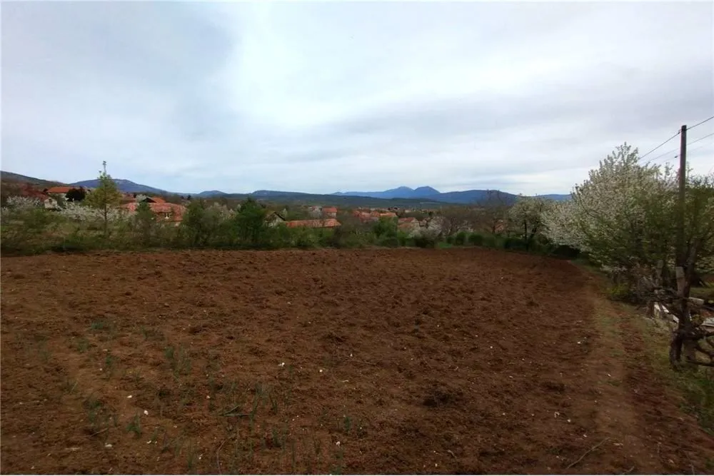 Prodaja, zemljište, 1388m2, Niš