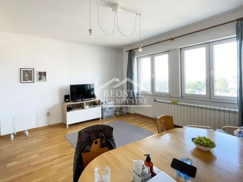 Prodaja, trosoban stan, 94m2, Senjak, Beograd