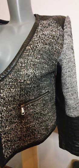 H&M jaknica