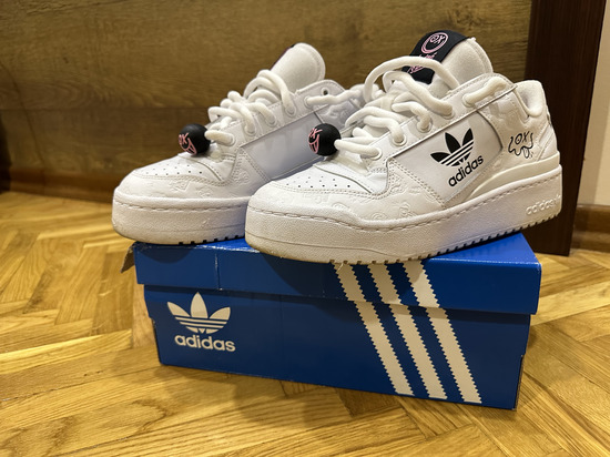 Original Adidas ženske patike