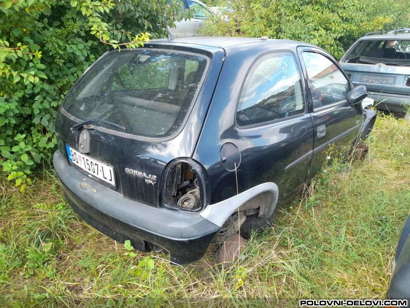 Opel Corsa Kompletan Auto U Delovima