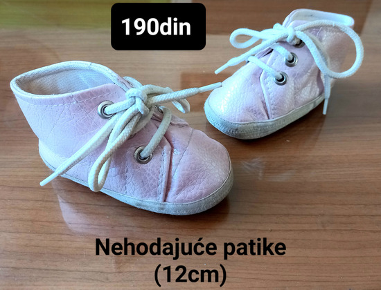 Nehodajuće patike za bebe devojčice roze boje