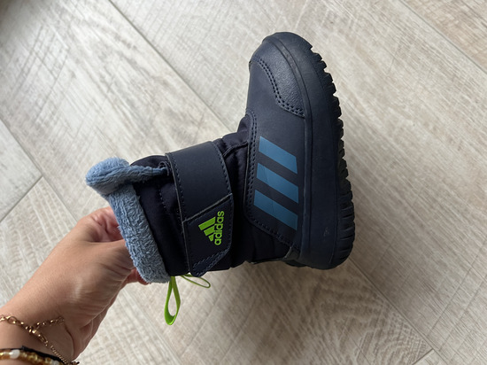 Adidas cizme 21