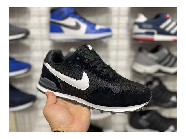 Nike muške patike crne NOVO