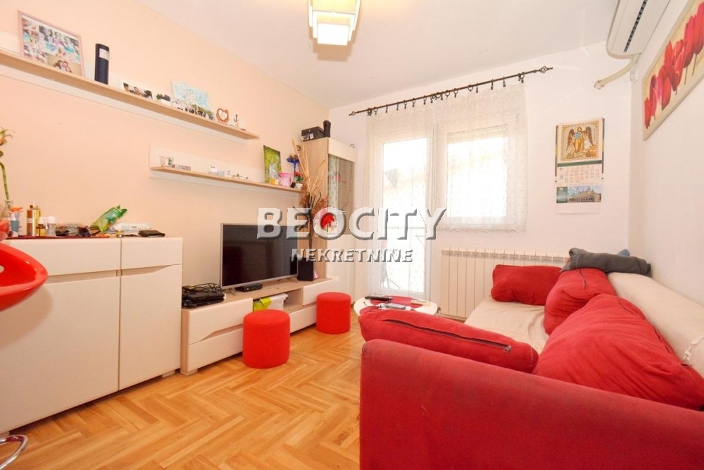 Dvosoban stan, 39 m2, Centar, Milovana Vidakovića ID: 101703