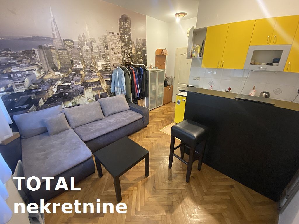 Stan,NOVI SAD,CENTAR 20.00m2,62830€ , ID: 1096668