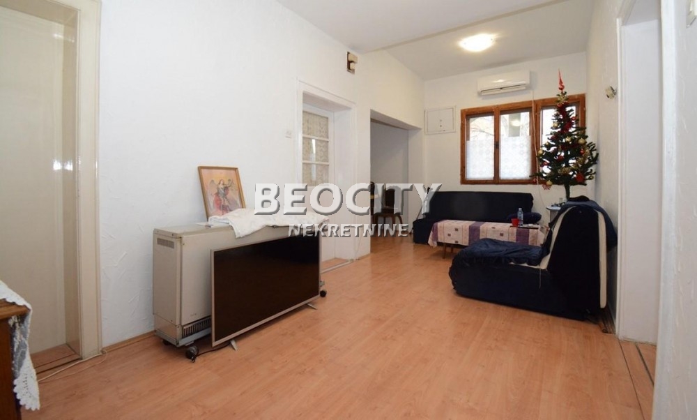 Stan,NOVI SAD,BULEVAR 34m2,82400€ , ID: 1056472