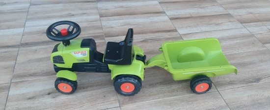 Guralica-traktor sa prikolicom