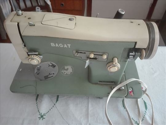 Bagat šivaća mašina