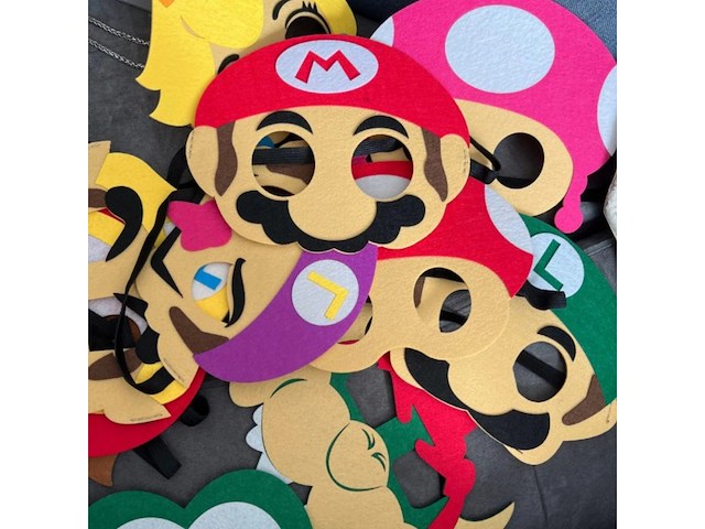 Super Mario i Luigi maske