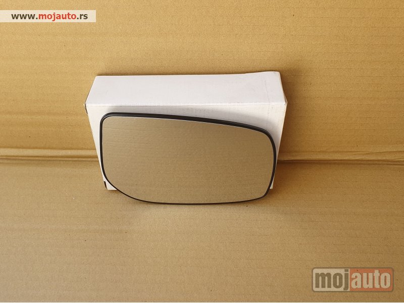 Staklo retrovizora Toyota Yaris 2005-2011