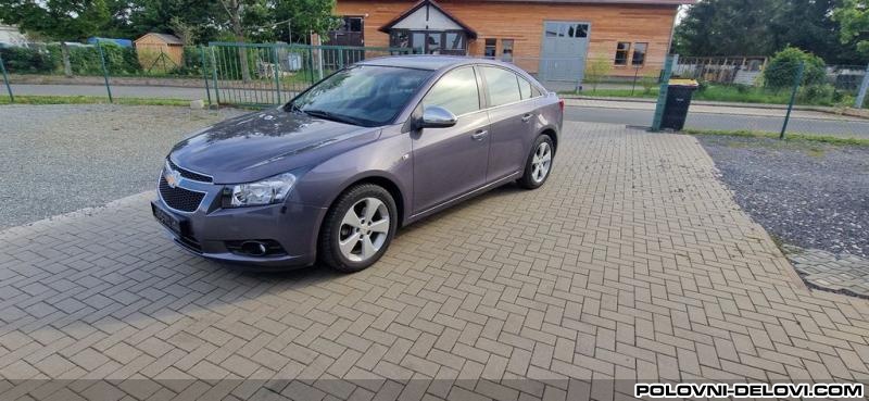 Chevrolet Cruze 2.0d Kompletan Auto U Delovima