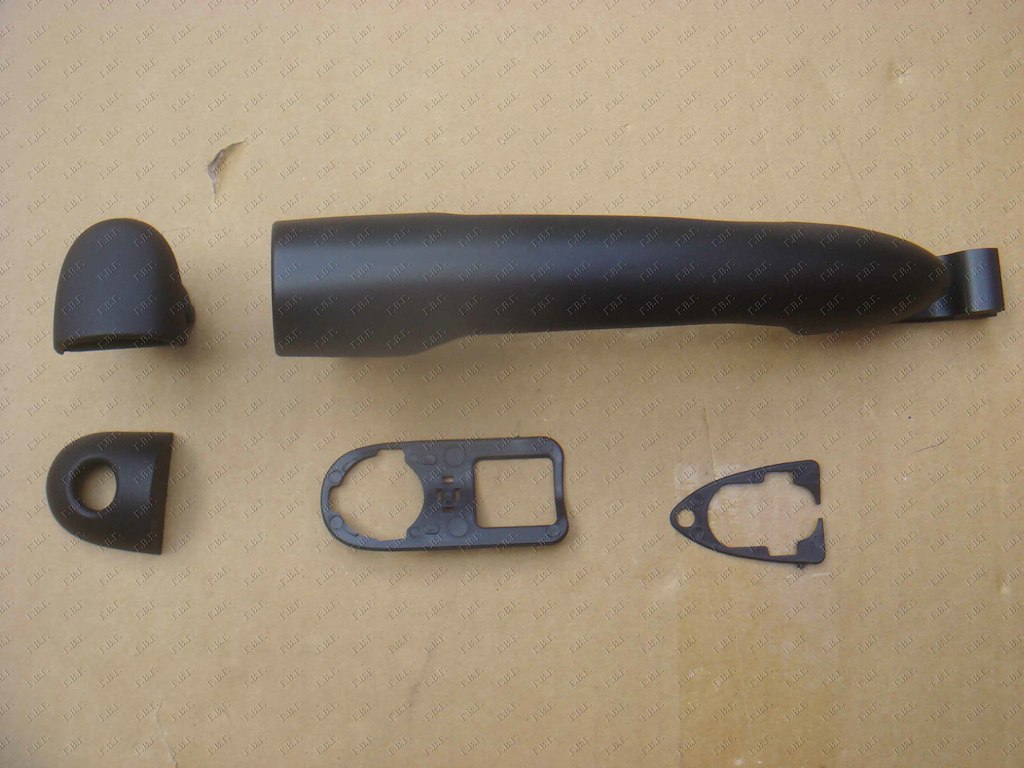 KVAKA ZA PREDNJIA VRATA L/D RENAULT MODUS (2005-2008) (OEM: 7701475753)