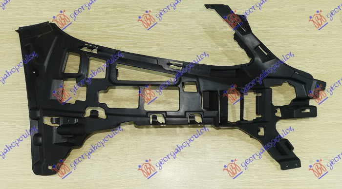 NOSAC PREDNJEG BRANIKA PLASTICNI (EXCLUSIVE) Desna str. MERCEDES C CLASS (W205) SDN/S.W. (2014-2018) (OEM: 2058850865)