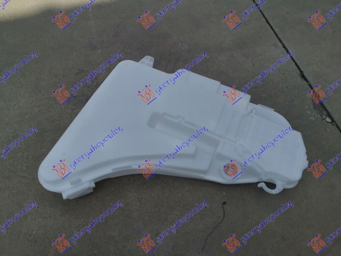 POSUDA ZA BRISACE (SA PRSKALICAMA) BMW SERIES 6 (F13/12/06) COUPE/CABRIO (2015-2017) (OEM: 61667269667)