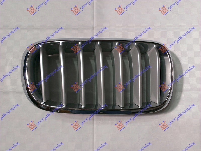 PVC MASKA (HROM/TITANIJUM) Desna str. BMW X6 (F16) (2014-2019) (OEM: 51137373698)