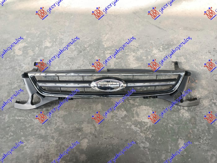 PVC MASKA CRNA SA HROM OKVIROM FORD MONDEO (2011-2014) (OEM: 1736164)