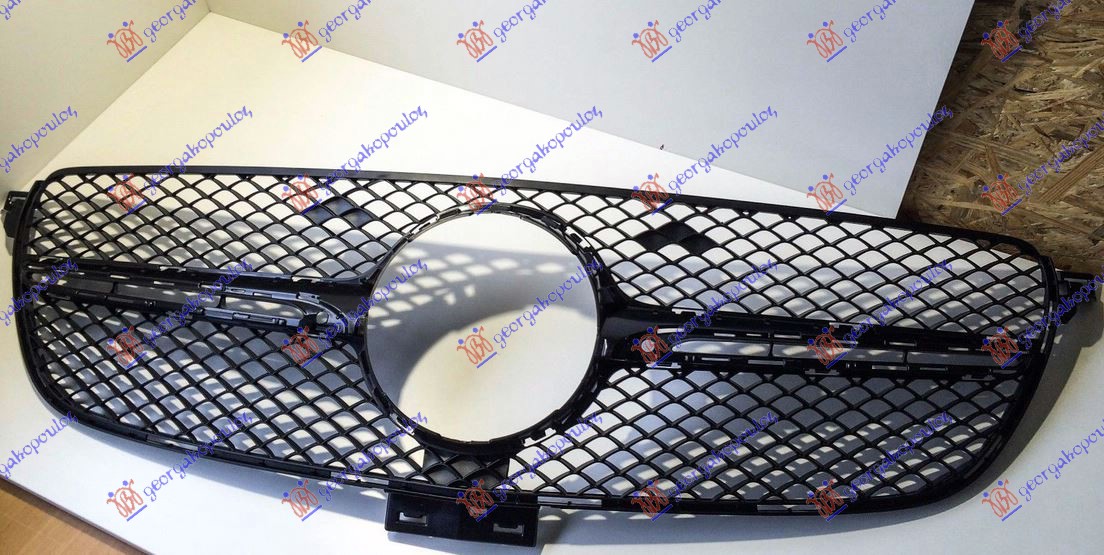 PVC MASKA SA HROM LAJSNOM MERCEDES GLE (C292) COUPE (2015-2019) (OEM: 2928880060)