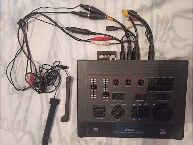 GSE MPE-200SX audio video editor - komplet sa kablovima