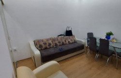 Prodajem Stan-Apartman, Kalenić, Vračar, Beograd, €120.000