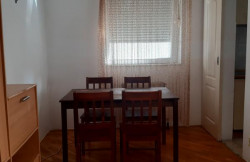Prodajem Stan-Apartman, Cara Dušana, Novi Sad, €97.000