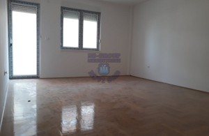 Prodajem Stan-Apartman, Centar-Spens