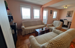 Stan,PETROVARADIN,CENTAR,kv: 68, € 133900, ID: 1026117