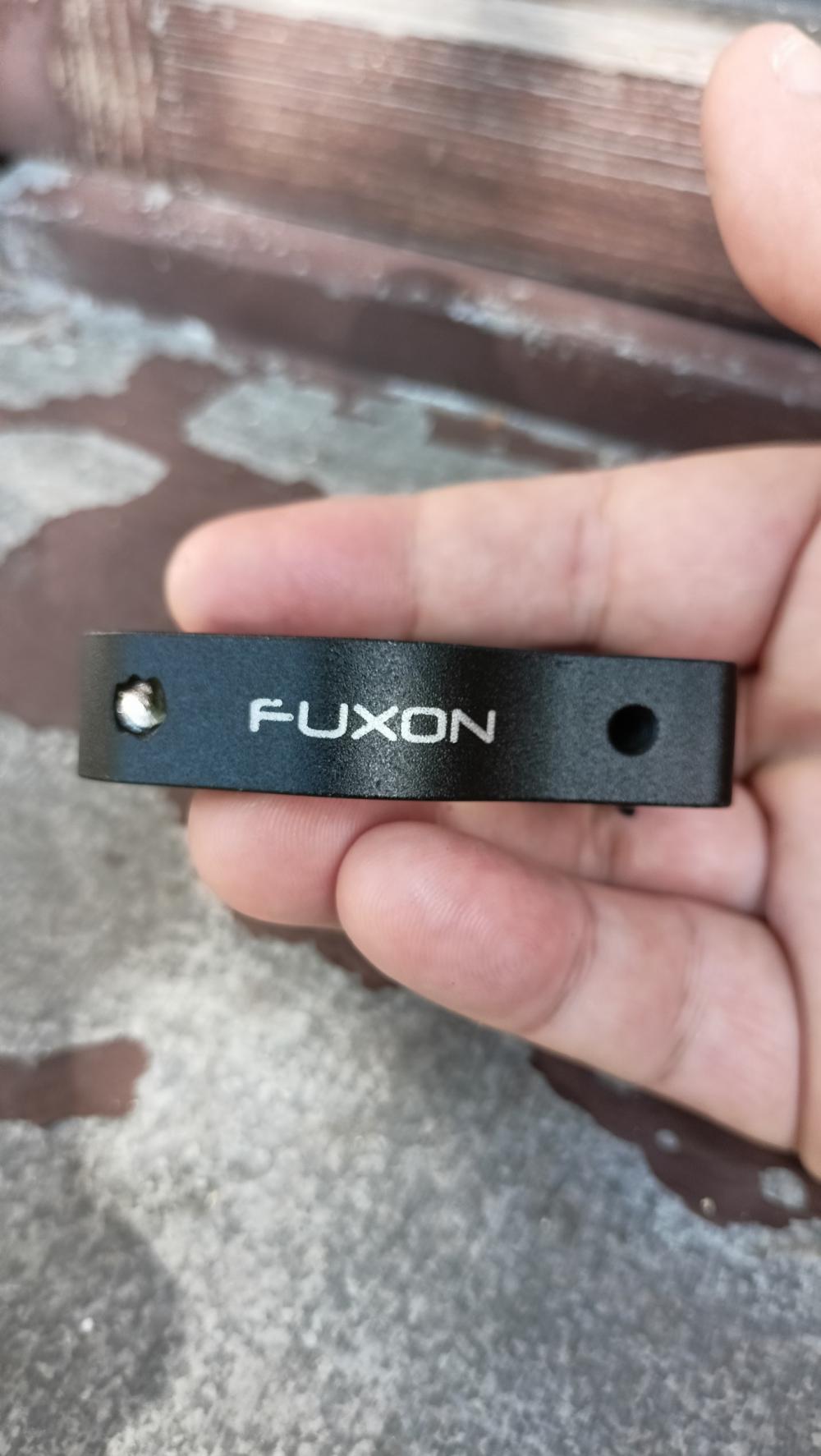 Fuxon obujmica šticne 34,9mm sa opcijom za gepek