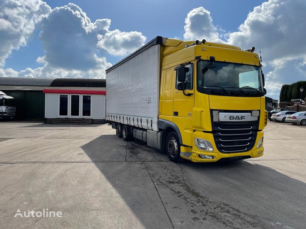 DAF XF460 kamion sa klizna zavesa cerada + prikolica sa kliznom ceradom