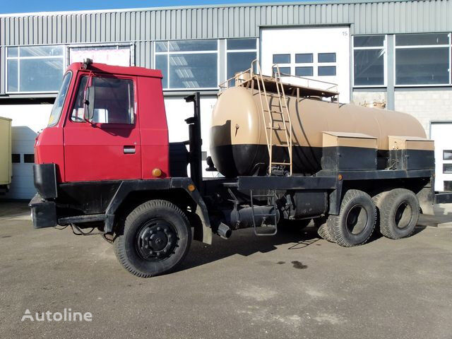 Tatra 815 P 13 - 6x6 autocisterna