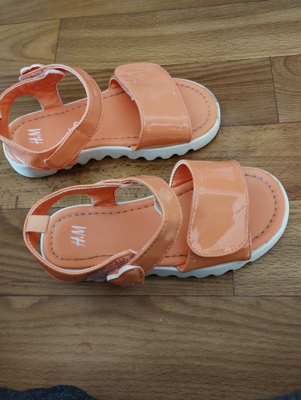 Kid's sandals, H&M, 26