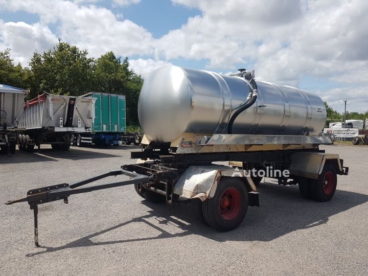 Fruehauf CITERNE INOX ETA 4500 litres prikolica cisterna za prevoz hrane