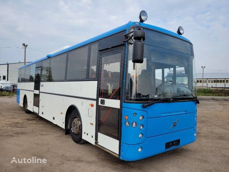 Volvo B12B VEST CONTRAST KLIIMA EURO5 prigradski autobus