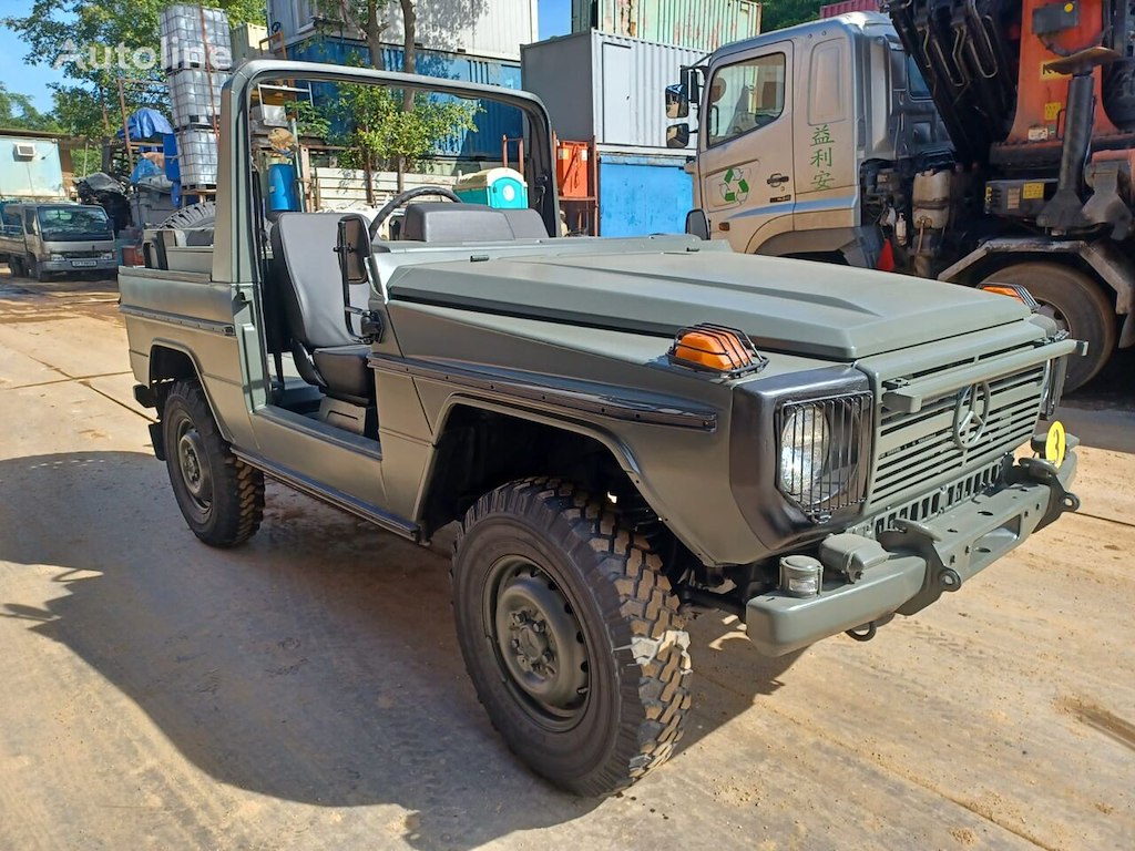 Mercedes-Benz W461 240GD 4×4 off A/T terenac