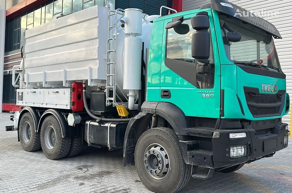 Novo IVECO NEW EURO 3 - EXPORT - 16000L IVECO TRAKKER 380 6x4 kombinovano vozilo za čišćenje kanalizacije