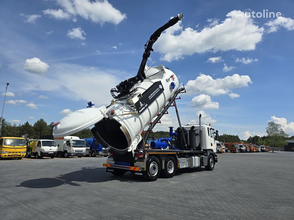 Scania Saugbagger Larsen FlexVac 311 Vacuum suction loader autofekalac