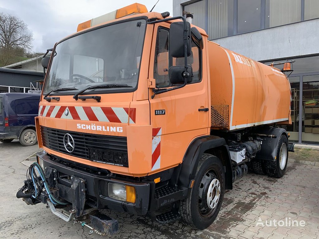 Mercedes-Benz 1117 vozilo za čišćenje ulica