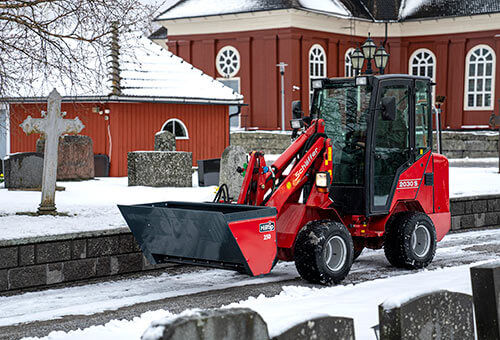 Novi Hilltip IceStriker™ 220-500 DSB self-loading drop spreader for tractors rasipač peska